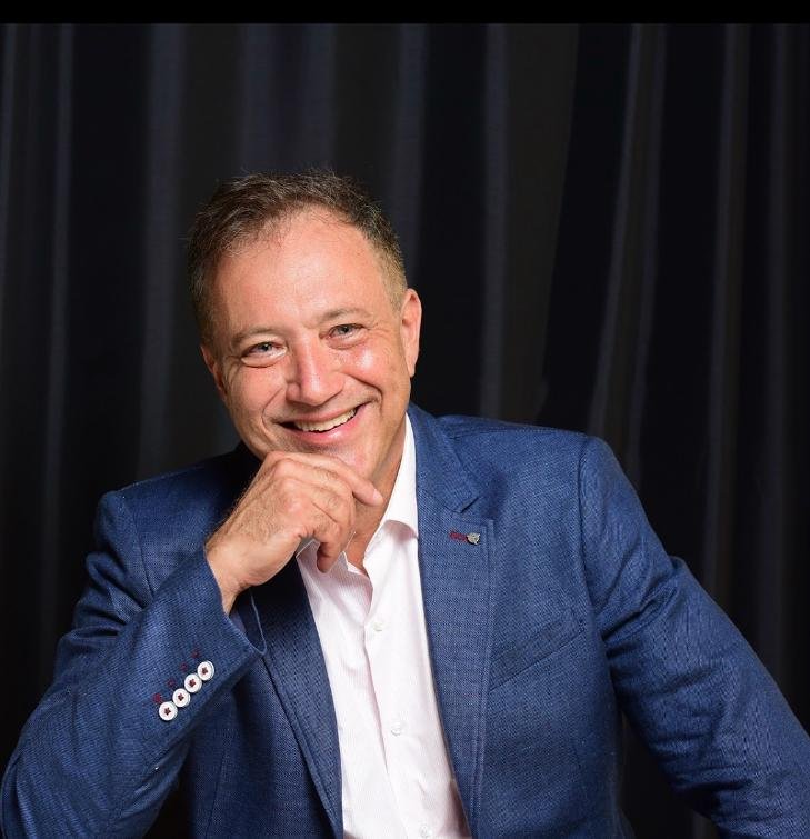 Dr Cláudio Cirurgião Plástico